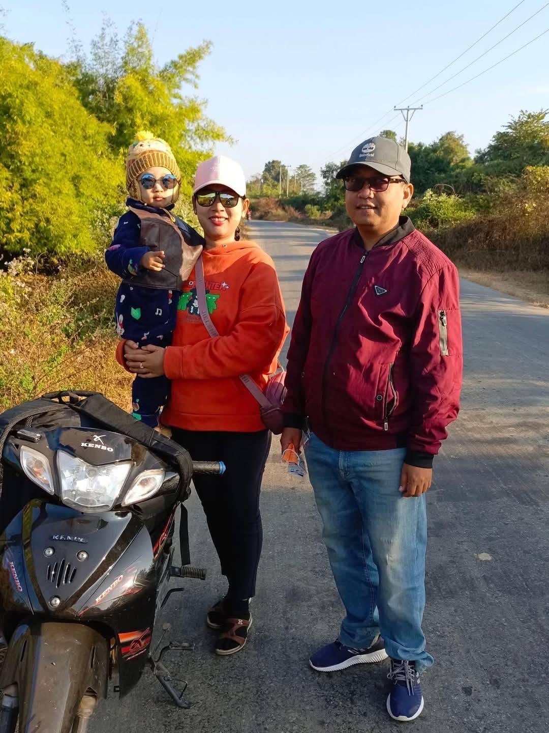 မိုးကုတ်မြို့ ကို စစ်အုပ်စု လေကြောင်းမှ တိုက်ခိုက်၍ ဒေသခံ ၈ ဦးသေဆုံး Bur Mizzima Com